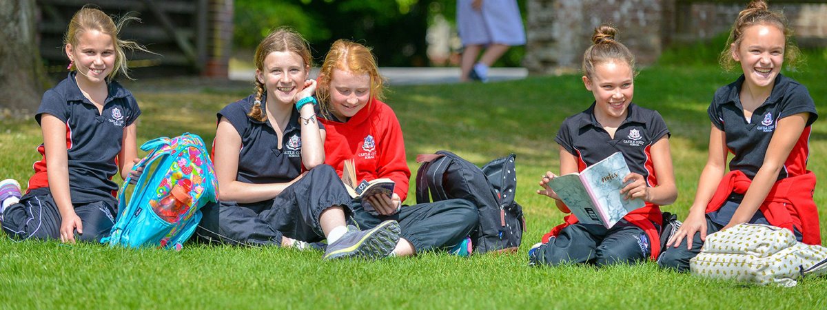 Senior (Years 7 and 8): Future Leaders | Castle Court School